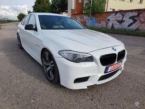 White BMW 528 2011 in Siauliai, with an engine capacity of 3.00 L and mileage of 265 thousand km for 7500 €, photo 4 on AUTOMOTO.COM.LV