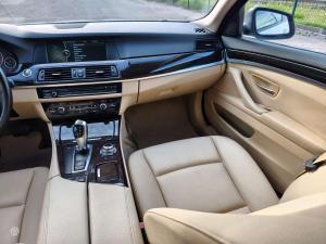 White BMW 528 2011 in Siauliai, with an engine capacity of 3.00 L and mileage of 265 thousand km for 7500 €, photo 12 on AUTOMOTO.COM.LV