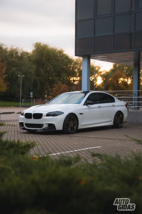 BMW 528 2011 Šilalė vietnē Balts BMW 528 2011 Šilalė, ar dzinēja tilpumu 3.00 L un nobraukumu 360 tūkst. km par 12500 €, foto 3 vietnē AUTOMOTO.COM.LV