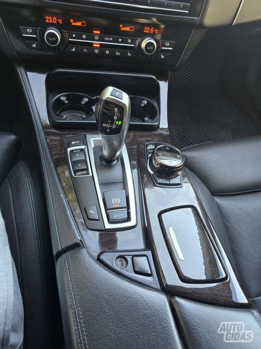 White BMW 528 2012 in Utena, with an engine capacity of 2.00 L and mileage of 190 thousand km for 10000 €, photo 11 on AUTOMOTO.COM.LV