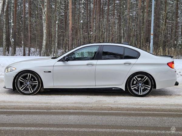 Balts BMW 528 2013 Ignalina, ar dzinēja tilpumu 2.00 L un nobraukumu 291 tūkst. km par 8999 €, foto 9 vietnē AUTOMOTO.COM.LV