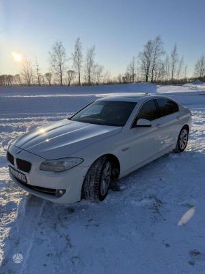 White BMW 528 2013 in Akmene, with an engine capacity of 2.00 L and mileage of 222 thousand km for 9000 €, photo 37 on AUTOMOTO.COM.LV