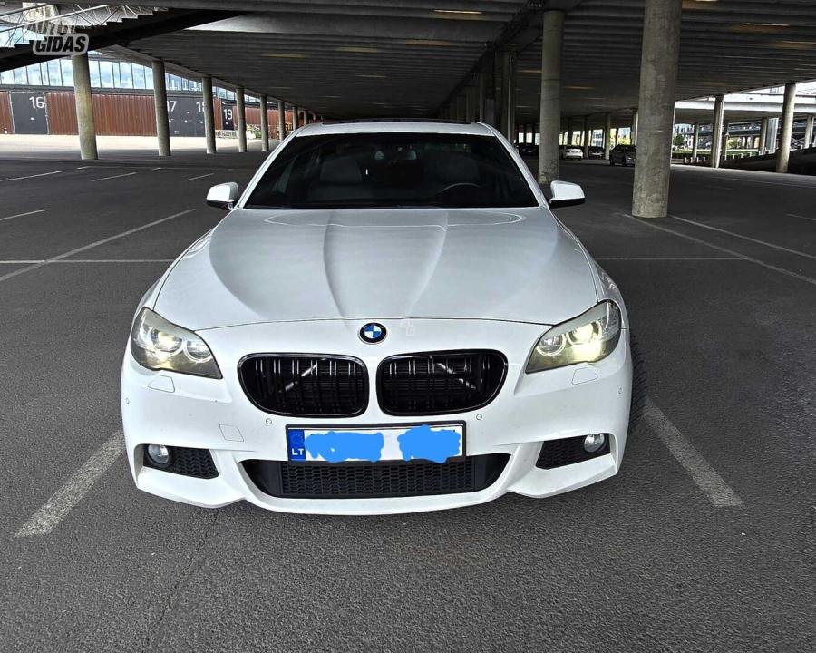 White BMW 528 2013 in Kaunas, with an engine capacity of 2.00 L and mileage of 30 thousand km for 12500 €, photo 1 on AUTOMOTO.COM.LV