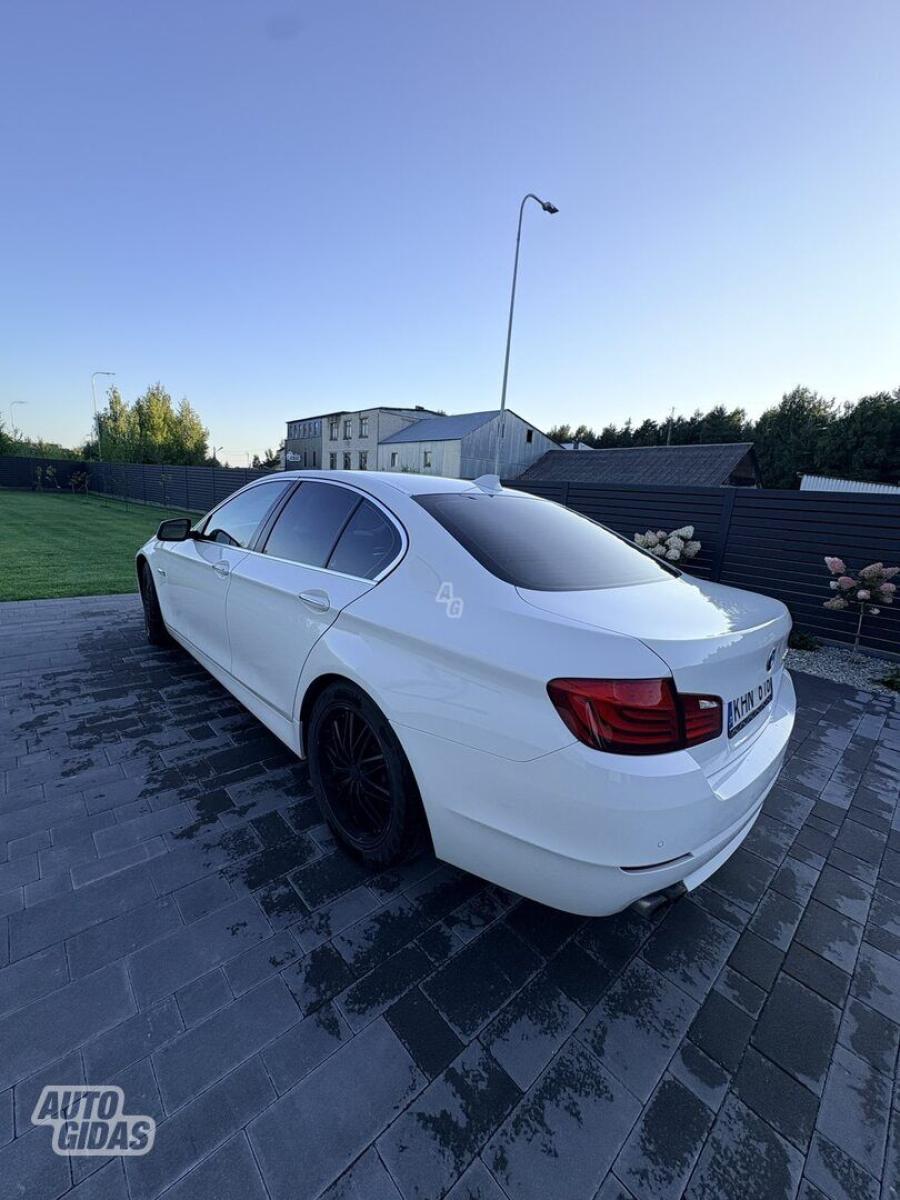 Balts BMW 528 2013 Mažeikiai, ar dzinēja tilpumu 2.00 L un nobraukumu 172 tūkst. km par 7999 €, foto 3 vietnē AUTOMOTO.COM.LV