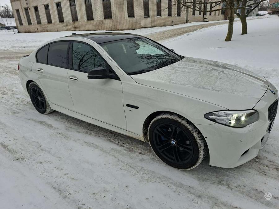 Balts BMW 528 2014 Marijampole, ar dzinēja tilpumu 2.00 L un nobraukumu 236 tūkst. km par 12850 €, foto 10 vietnē AUTOMOTO.COM.LV