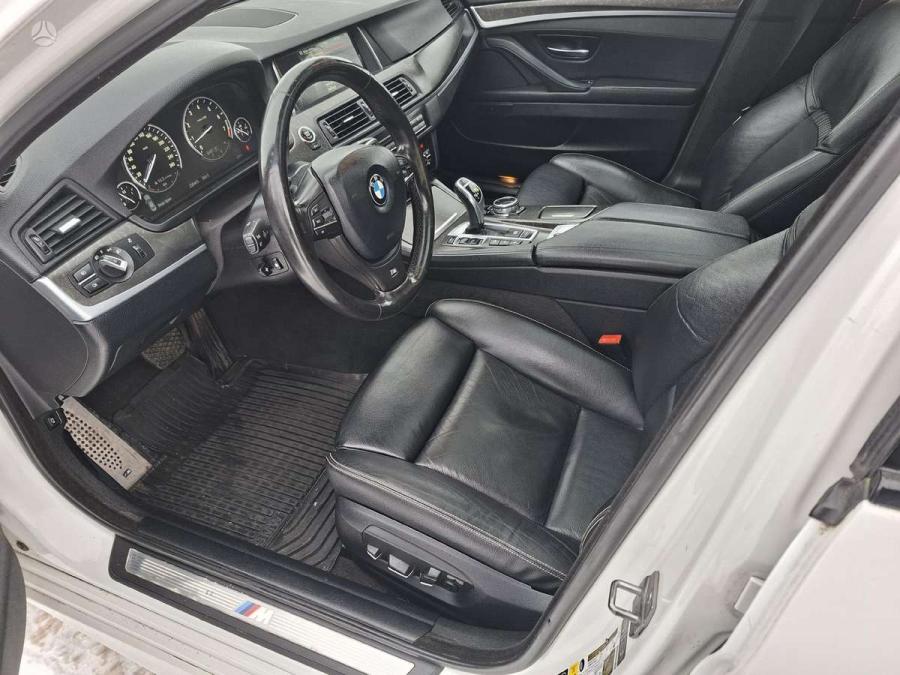 Balts BMW 528 2014 Marijampole, ar dzinēja tilpumu 2.00 L un nobraukumu 236 tūkst. km par 12850 €, foto 12 vietnē AUTOMOTO.COM.LV