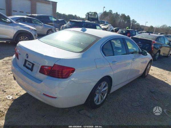 White BMW 528 2014 in Klaipeda, with an engine capacity of 2.00 L and mileage of 212 thousand km for 3500 €, photo 4 on AUTOMOTO.COM.LV