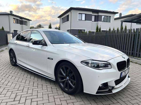 White BMW 528 2014 in Vilnius, with an engine capacity of 2.00 L and mileage of 230 thousand km for 11300 €, photo 2 on AUTOMOTO.COM.LV