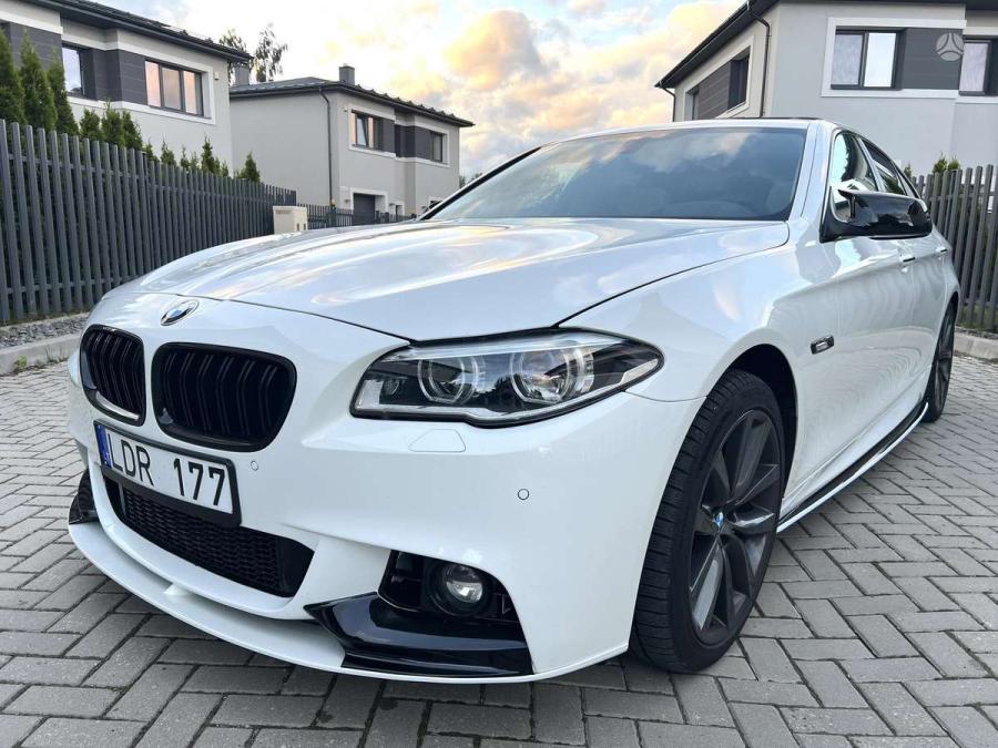 Balts BMW 528 2014 Viļņa, ar dzinēja tilpumu 2.00 L un nobraukumu 230 tūkst. km par 11300 €, foto 25 vietnē AUTOMOTO.COM.LV