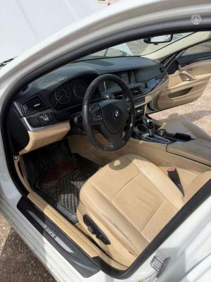 White BMW 528 2014 in Klaipeda, with an engine capacity of 2.00 L and mileage of 329 thousand km for 4700 €, photo 7 on AUTOMOTO.COM.LV