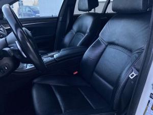 White BMW 528 2014 in Marijampole, with an engine capacity of 2.00 L and mileage of 236 thousand km for 10950 €, photo 16 on AUTOMOTO.COM.LV