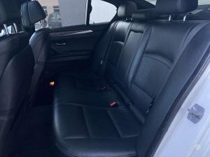 White BMW 528 2014 in Marijampole, with an engine capacity of 2.00 L and mileage of 236 thousand km for 10950 €, photo 23 on AUTOMOTO.COM.LV