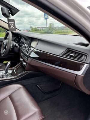 Balts BMW 528 2014 Klaipėda, ar dzinēja tilpumu 2.00 L un nobraukumu 159 tūkst. km par 11200 €, foto 13 vietnē AUTOMOTO.COM.LV