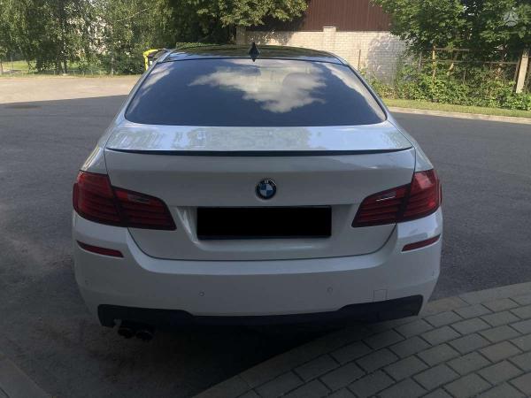 White BMW 528 2014 in Marijampole, with an engine capacity of 2.00 L and mileage of 236 thousand km for 6650 €, photo 8 on AUTOMOTO.COM.LV