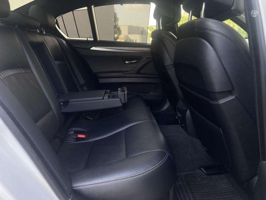 White BMW 528 2014 in Marijampole, with an engine capacity of 2.00 L and mileage of 236 thousand km for 5999 €, photo 27 on AUTOMOTO.COM.LV