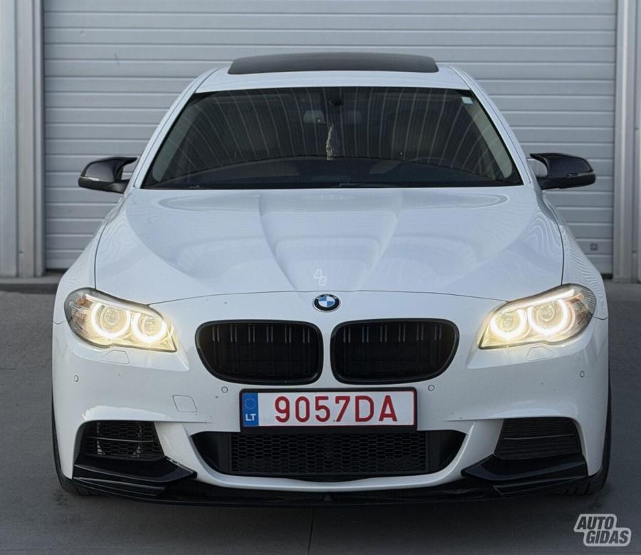 White BMW 528 2014 in Klaipeda, with an engine capacity of 2.00 L and mileage of 334 thousand km for 8100 €, photo 1 on AUTOMOTO.COM.LV