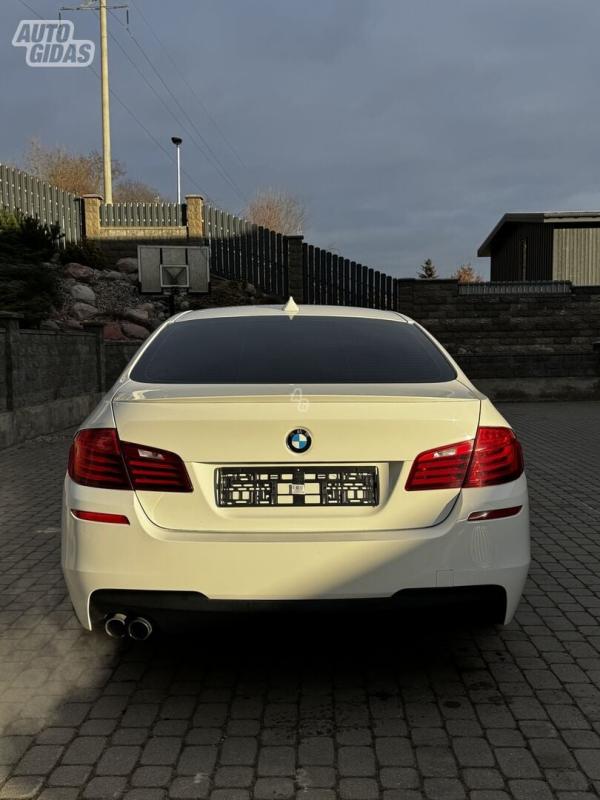 White BMW 528 2015 in Kaunas, with an engine capacity of 2.00 L and mileage of 195 thousand km for 13850 €, photo 9 on AUTOMOTO.COM.LV
