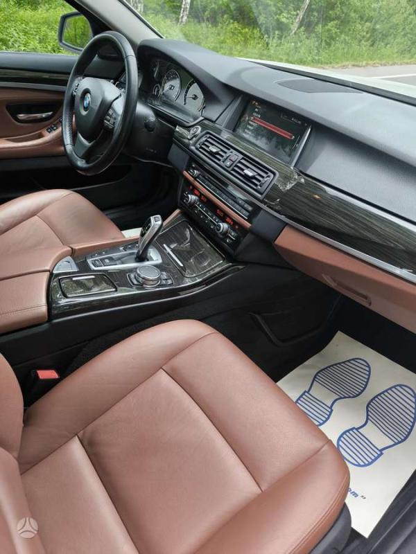 White BMW 528 2015 in Panevezys, with an engine capacity of 2.00 L and mileage of 83 thousand km for 12000 €, photo 8 on AUTOMOTO.COM.LV