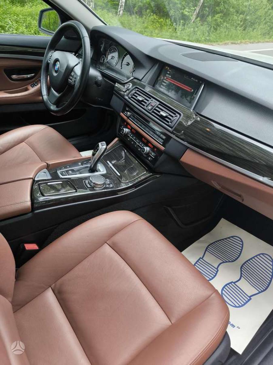 White BMW 528 2015 in Panevezys, with an engine capacity of 2.00 L and mileage of 83 thousand km for 12000 €, photo 9 on AUTOMOTO.COM.LV