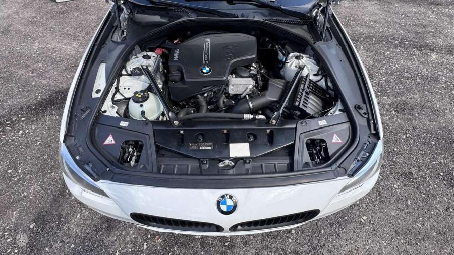 White BMW 528 2015 in Marijampole, with an engine capacity of 2.00 L and mileage of 224 thousand km for 9900 €, photo 19 on AUTOMOTO.COM.LV