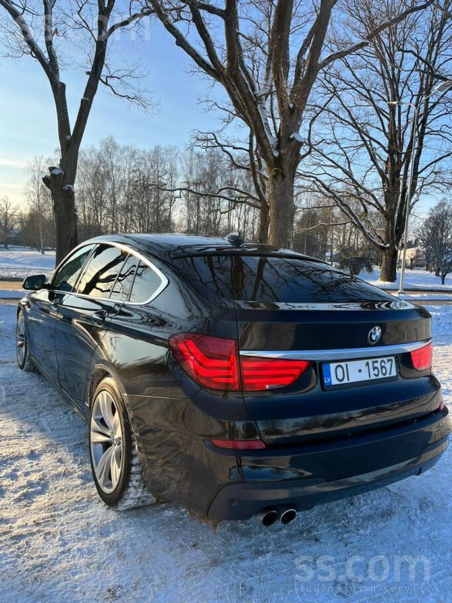 Black BMW 530 2009 in Valmiera, with an engine capacity of 3.00 L and mileage of 376 thousand km for 8100 €, photo 6 on AUTOMOTO.COM.LV