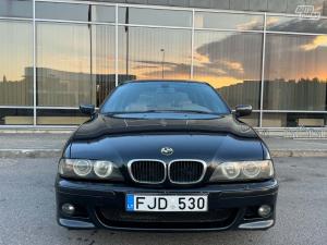 Black BMW 530 2003 in Panevezys, with an engine capacity of 3.00 L and mileage of 313 thousand km for 1950 €, photo 4 on AUTOMOTO.COM.LV