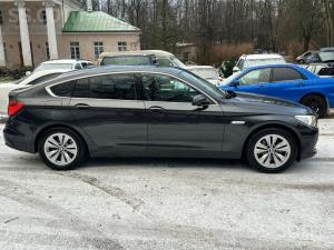 Black BMW 530 2011 in Riga, with an engine capacity of 3.00 L and mileage of 47 thousand km for 11900 €, photo 4 on AUTOMOTO.COM.LV