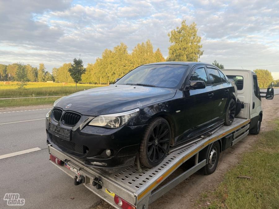 Black BMW 530 2005 in Vilnius, with an engine capacity of 2.50 L and mileage of 450 thousand km for 3599 €, photo 10 on AUTOMOTO.COM.LV