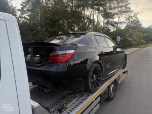 Black BMW 530 2005 in Vilnius, with an engine capacity of 2.50 L and mileage of 450 thousand km for 3599 €, photo 12 on AUTOMOTO.COM.LV