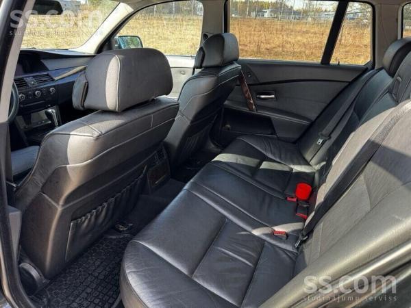 Melns BMW 530 2005 Rīga, ar dzinēja tilpumu 3.00 L un nobraukumu 362 tūkst. km par 3300 €, foto 4 vietnē AUTOMOTO.COM.LV