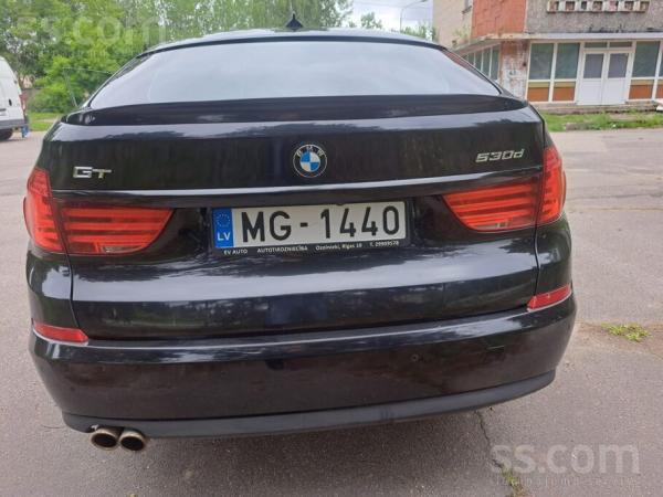 Melns BMW 530 2009 Daugavpils, ar dzinēja tilpumu 3.00 L un nobraukumu 347 tūkst. km par 8400 €, foto 3 vietnē AUTOMOTO.COM.LV