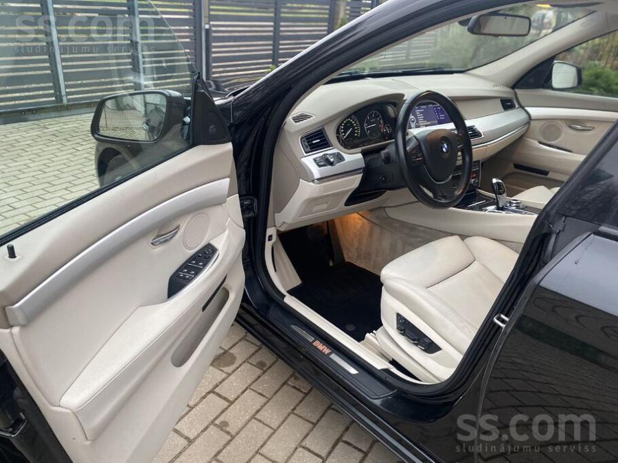 Melns BMW 530 2009 Jēkabpils, ar dzinēja tilpumu 3.00 L un nobraukumu 325 tūkst. km par 9950 €, foto 14 vietnē AUTOMOTO.COM.LV