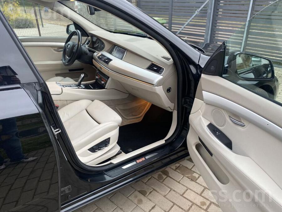Melns BMW 530 2009 Jēkabpils, ar dzinēja tilpumu 3.00 L un nobraukumu 325 tūkst. km par 9950 €, foto 15 vietnē AUTOMOTO.COM.LV