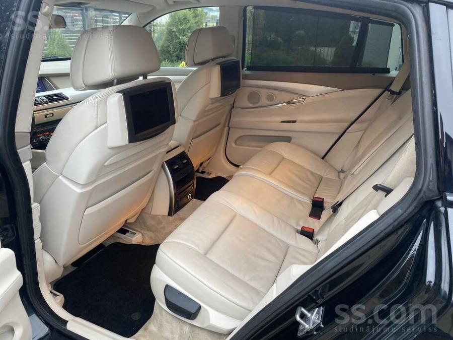 Melns BMW 530 2009 Jēkabpils, ar dzinēja tilpumu 3.00 L un nobraukumu 325 tūkst. km par 9950 €, foto 25 vietnē AUTOMOTO.COM.LV