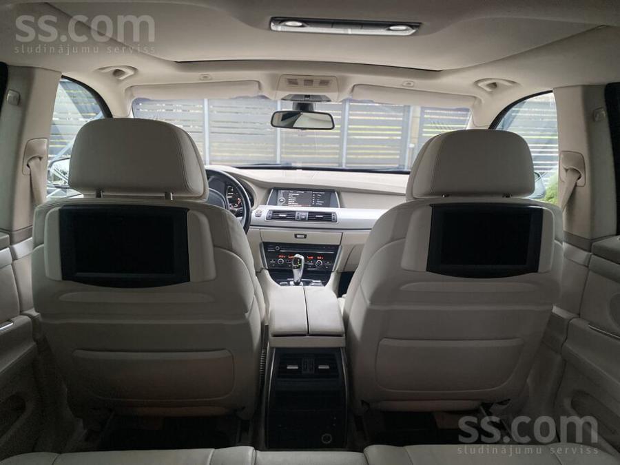 Melns BMW 530 2009 Jēkabpils, ar dzinēja tilpumu 3.00 L un nobraukumu 325 tūkst. km par 9950 €, foto 26 vietnē AUTOMOTO.COM.LV