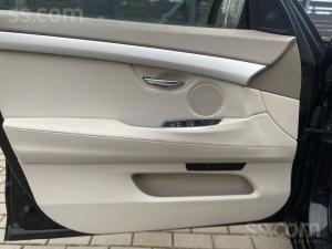Melns BMW 530 2009 Jēkabpils, ar dzinēja tilpumu 3.00 L un nobraukumu 325 tūkst. km par 9950 €, foto 31 vietnē AUTOMOTO.COM.LV