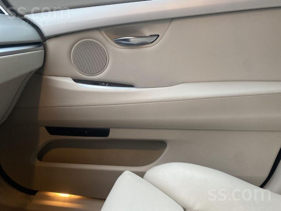 Melns BMW 530 2009 Jēkabpils, ar dzinēja tilpumu 3.00 L un nobraukumu 325 tūkst. km par 9950 €, foto 32 vietnē AUTOMOTO.COM.LV