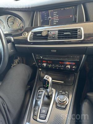 Melns BMW 530 2009 Daugavpils, ar dzinēja tilpumu 3.00 L un nobraukumu 363 tūkst. km par 9400 €, foto 5 vietnē AUTOMOTO.COM.LV
