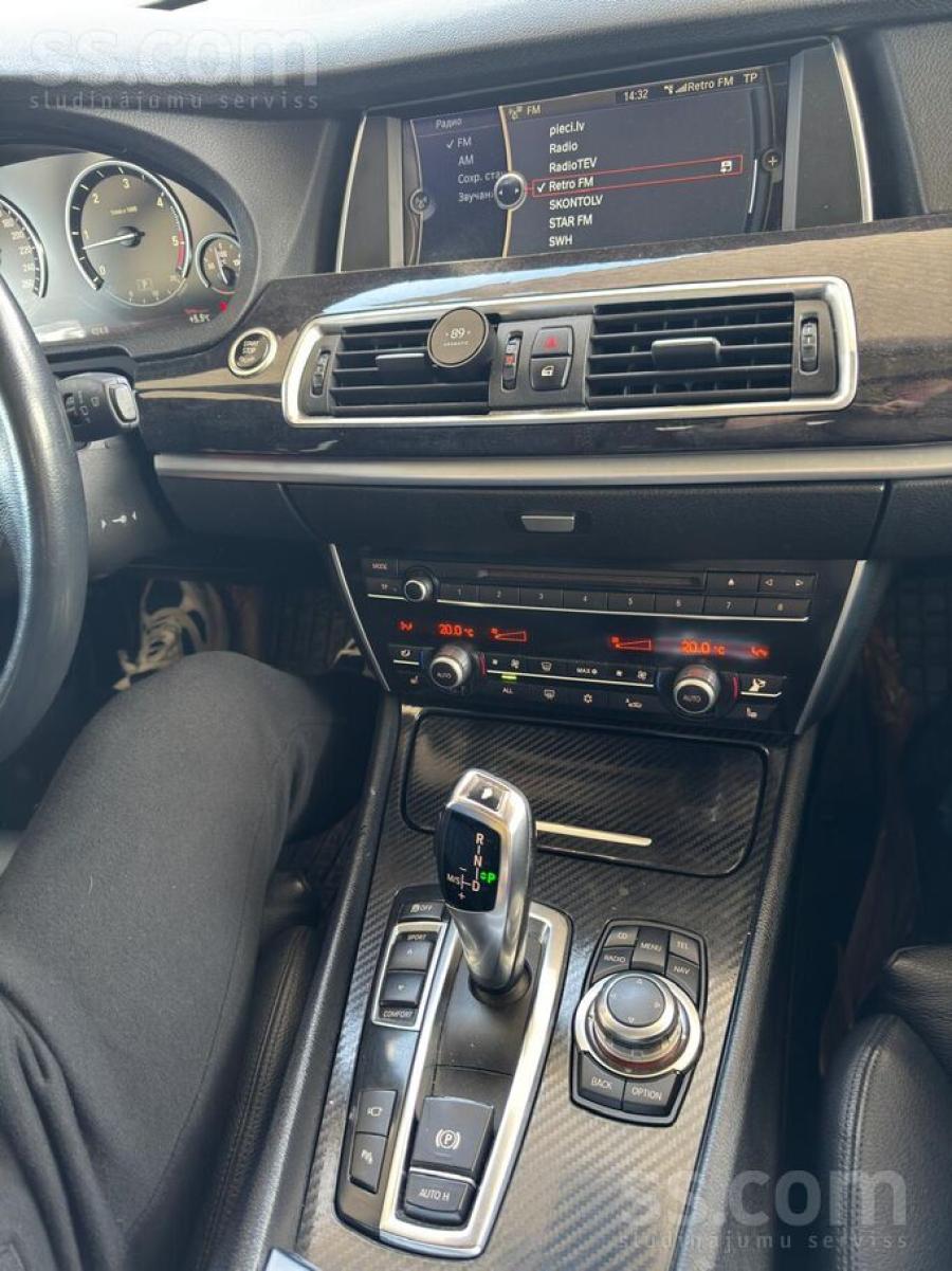 Melns BMW 530 2009 Daugavpils, ar dzinēja tilpumu 3.00 L un nobraukumu 363 tūkst. km par 9400 €, foto 5 vietnē AUTOMOTO.COM.LV