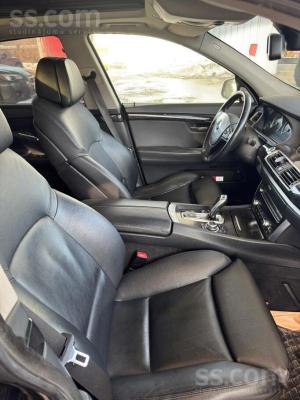 Melns BMW 530 2009 Daugavpils, ar dzinēja tilpumu 3.00 L un nobraukumu 363 tūkst. km par 9400 €, foto 6 vietnē AUTOMOTO.COM.LV