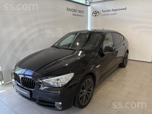 Black BMW 530 2009 in Ventspils, with an engine capacity of 3.00 L and mileage of 290 thousand km for 10300 €, photo 1 on AUTOMOTO.COM.LV