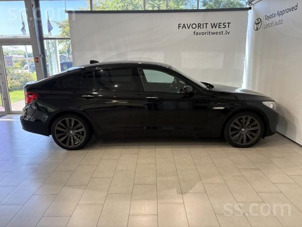 Black BMW 530 2009 in Ventspils, with an engine capacity of 3.00 L and mileage of 290 thousand km for 10300 €, photo 3 on AUTOMOTO.COM.LV