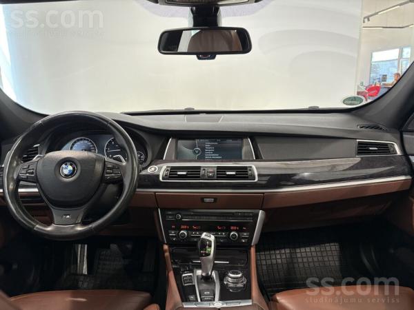 Black BMW 530 2009 in Ventspils, with an engine capacity of 3.00 L and mileage of 290 thousand km for 10300 €, photo 9 on AUTOMOTO.COM.LV