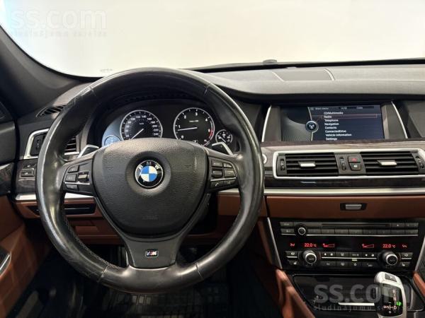 Black BMW 530 2009 in Ventspils, with an engine capacity of 3.00 L and mileage of 290 thousand km for 10300 €, photo 10 on AUTOMOTO.COM.LV