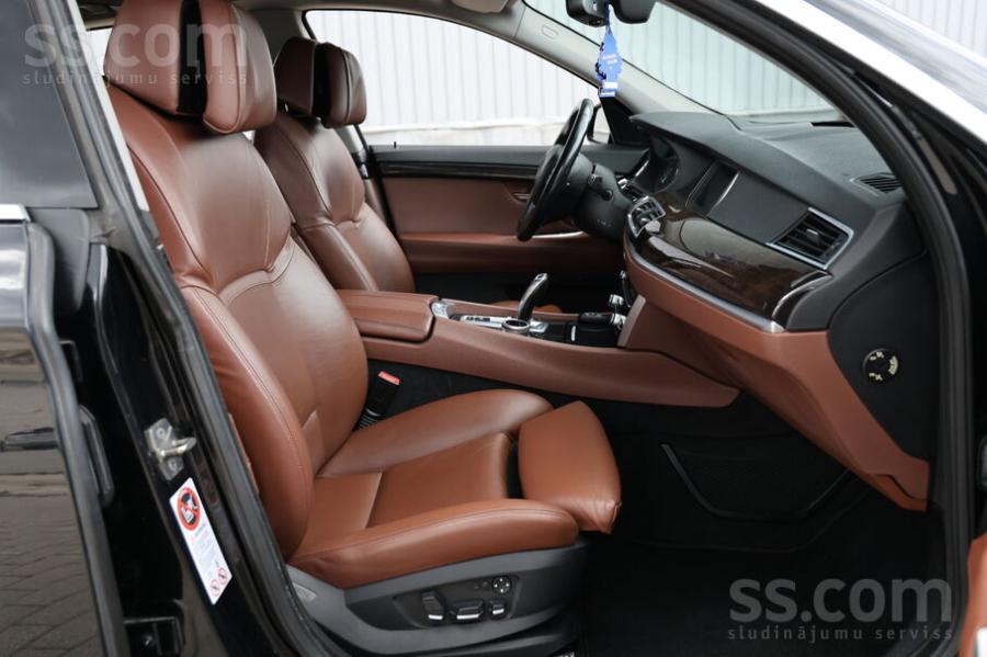 Black BMW 530 2009 in Tukums, with an engine capacity of 3.00 L and mileage of 343 thousand km for 7500 €, photo 6 on AUTOMOTO.COM.LV