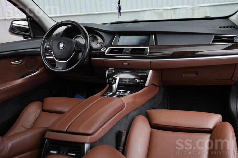 Black BMW 530 2009 in Tukums, with an engine capacity of 3.00 L and mileage of 343 thousand km for 7500 €, photo 19 on AUTOMOTO.COM.LV