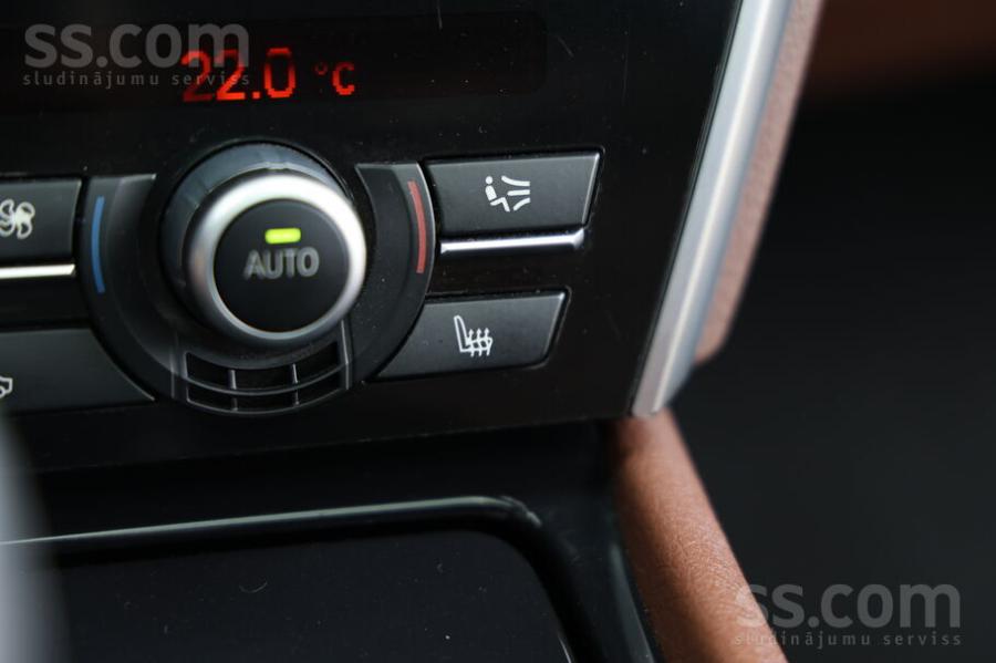Melns BMW 530 2009 Tukums, ar dzinēja tilpumu 3.00 L un nobraukumu 340 tūkst. km par 7500 €, foto 23 vietnē AUTOMOTO.COM.LV