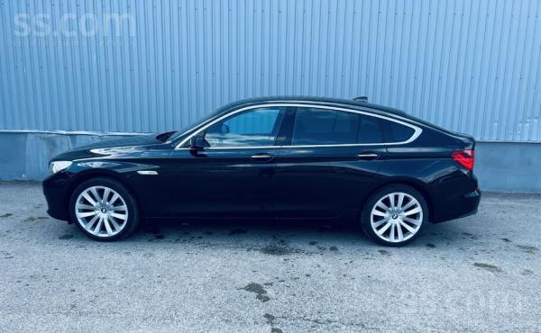 Black BMW 530 2010 in Tukums, with an engine capacity of 3.00 L and mileage of 0 thousand km for 2950 €, photo 9 on AUTOMOTO.COM.LV