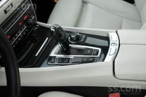 Melns BMW 530 2010 Tukums, ar dzinēja tilpumu 3.00 L un nobraukumu 0 tūkst. km par 13500 €, foto 24 vietnē AUTOMOTO.COM.LV