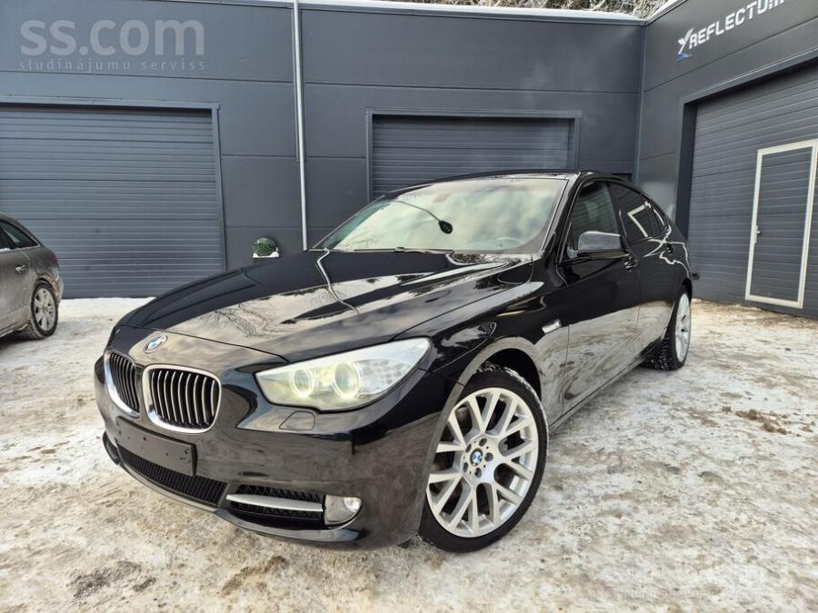 Melns BMW 530 2010 Jūrmala, ar dzinēja tilpumu 3.00 L un nobraukumu 0 tūkst. km par 9950 €, foto 1 vietnē AUTOMOTO.COM.LV